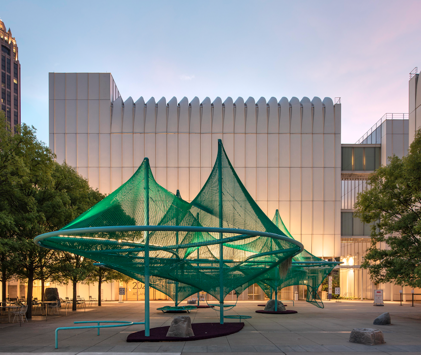 SO-IL的装置作品《低语》来到了亚特兰大高等艺术博物馆